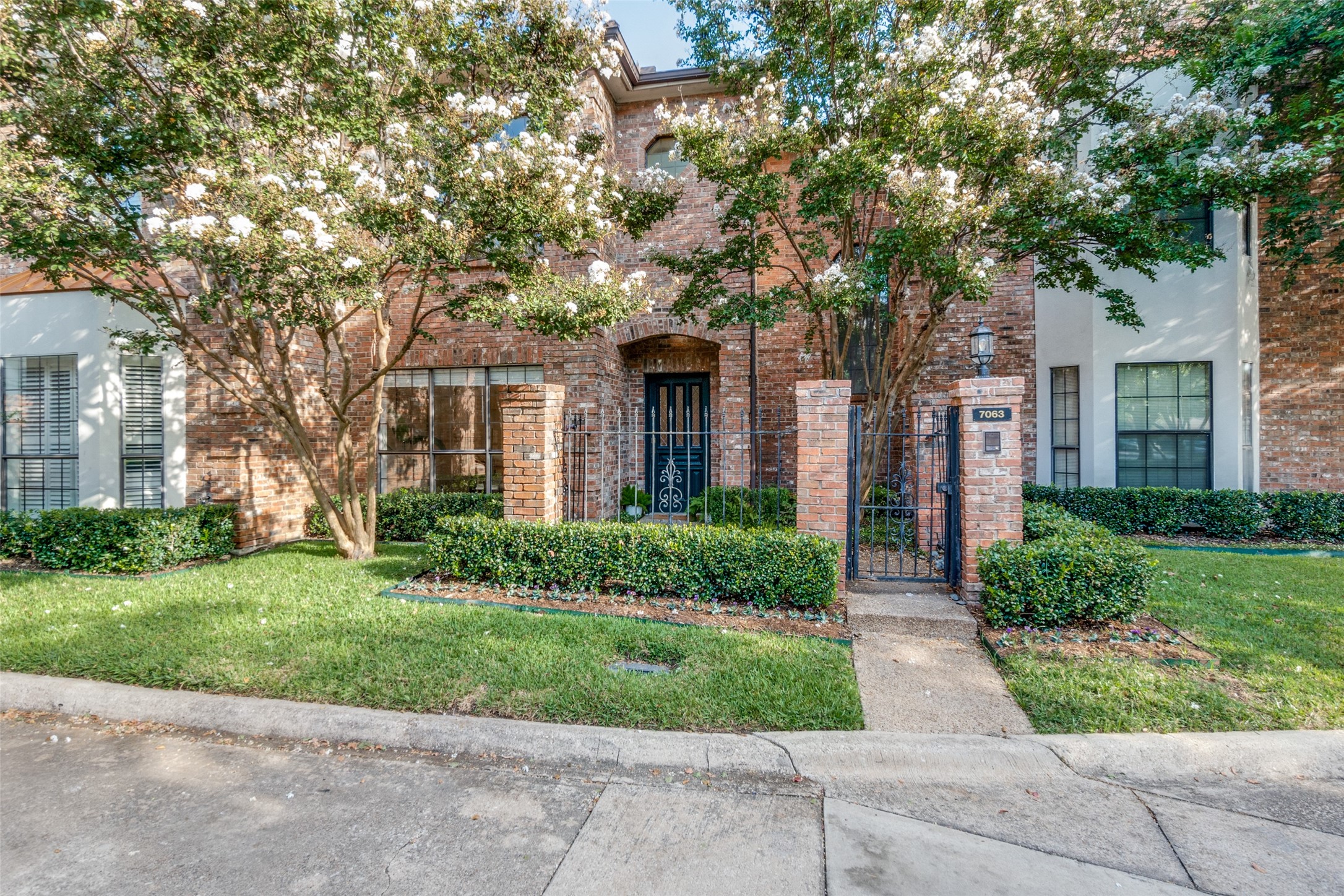 7063 Inwood Rd, Dallas, TX 75209 - MLS 20746661 - Coldwell Banker