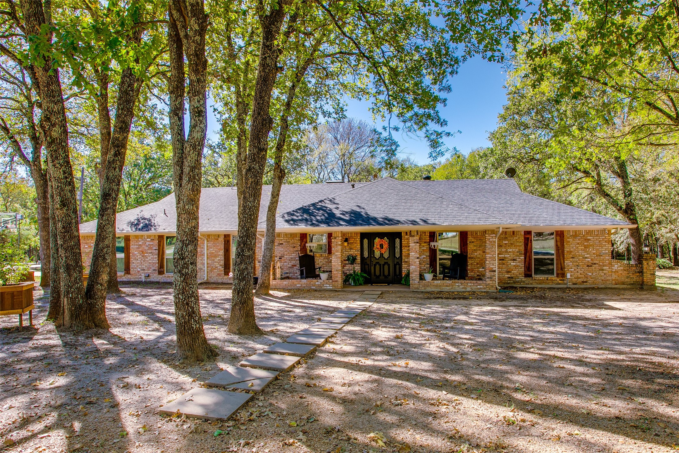 405 Beasley Rd, Combine, TX 75159 - MLS 20778699 - Coldwell Banker