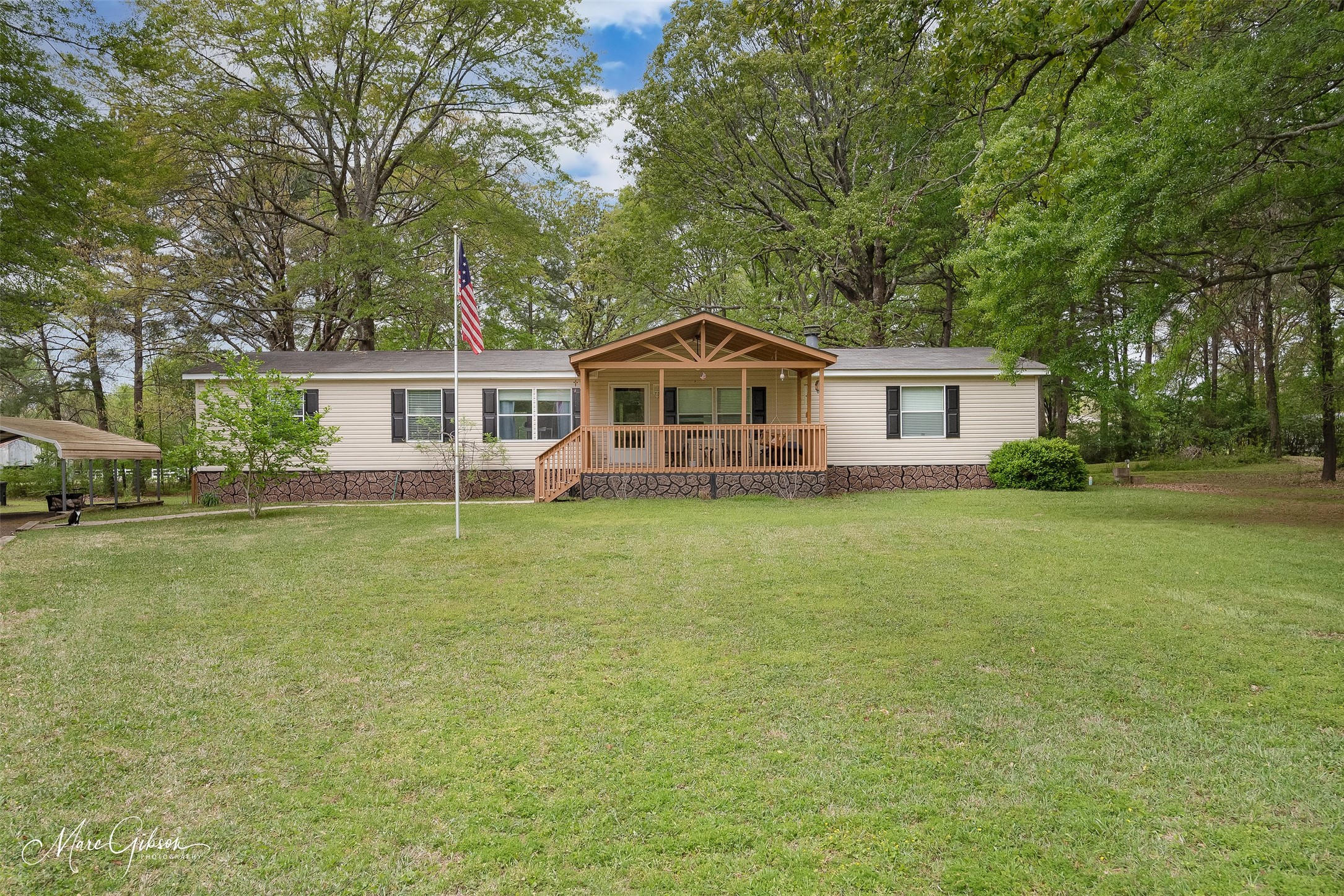 10726 Southern Ridge W, Keithville, LA 71047 - MLS 20890754 - Coldwell ...