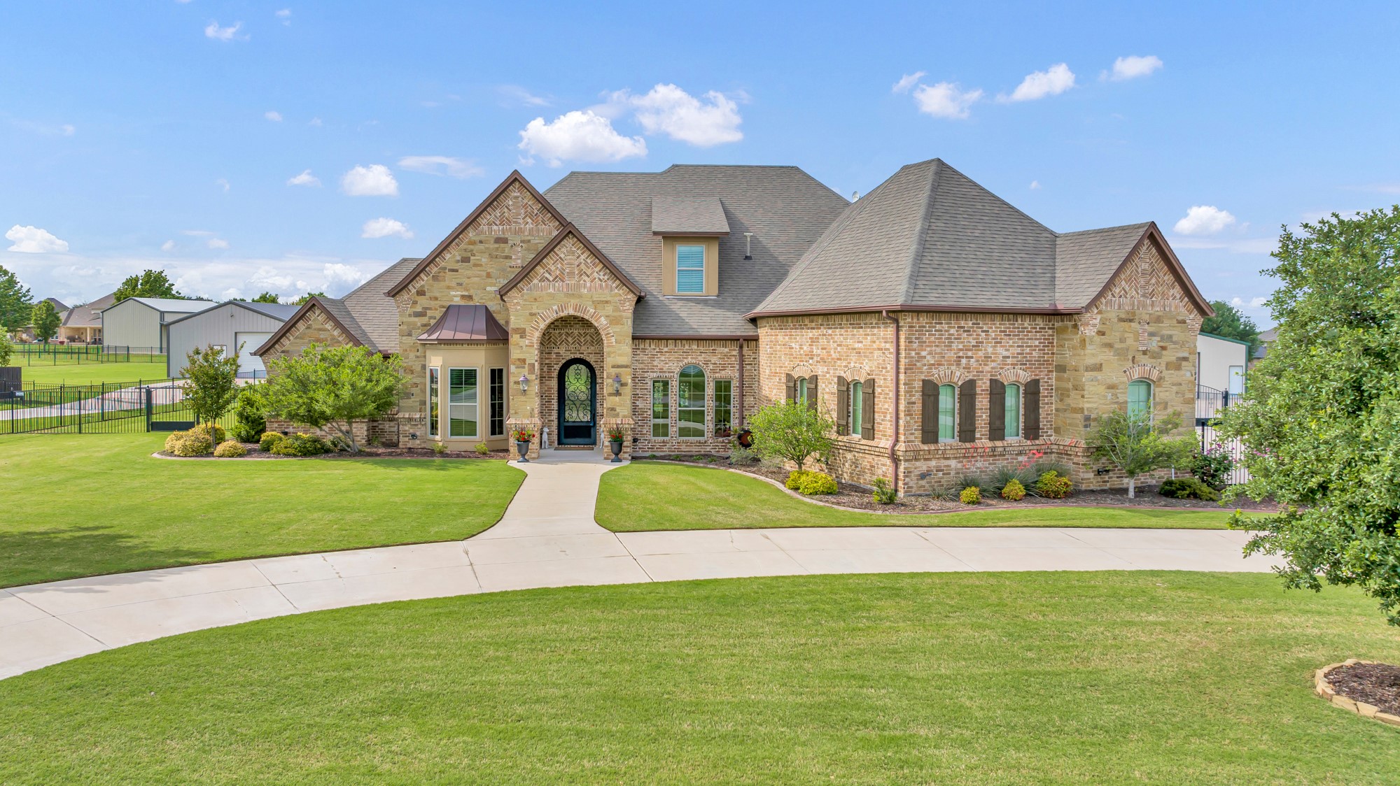 1524 Velda Kay Ln, Fort Worth, TX 76052 - MLS 20913084 - Coldwell Banker