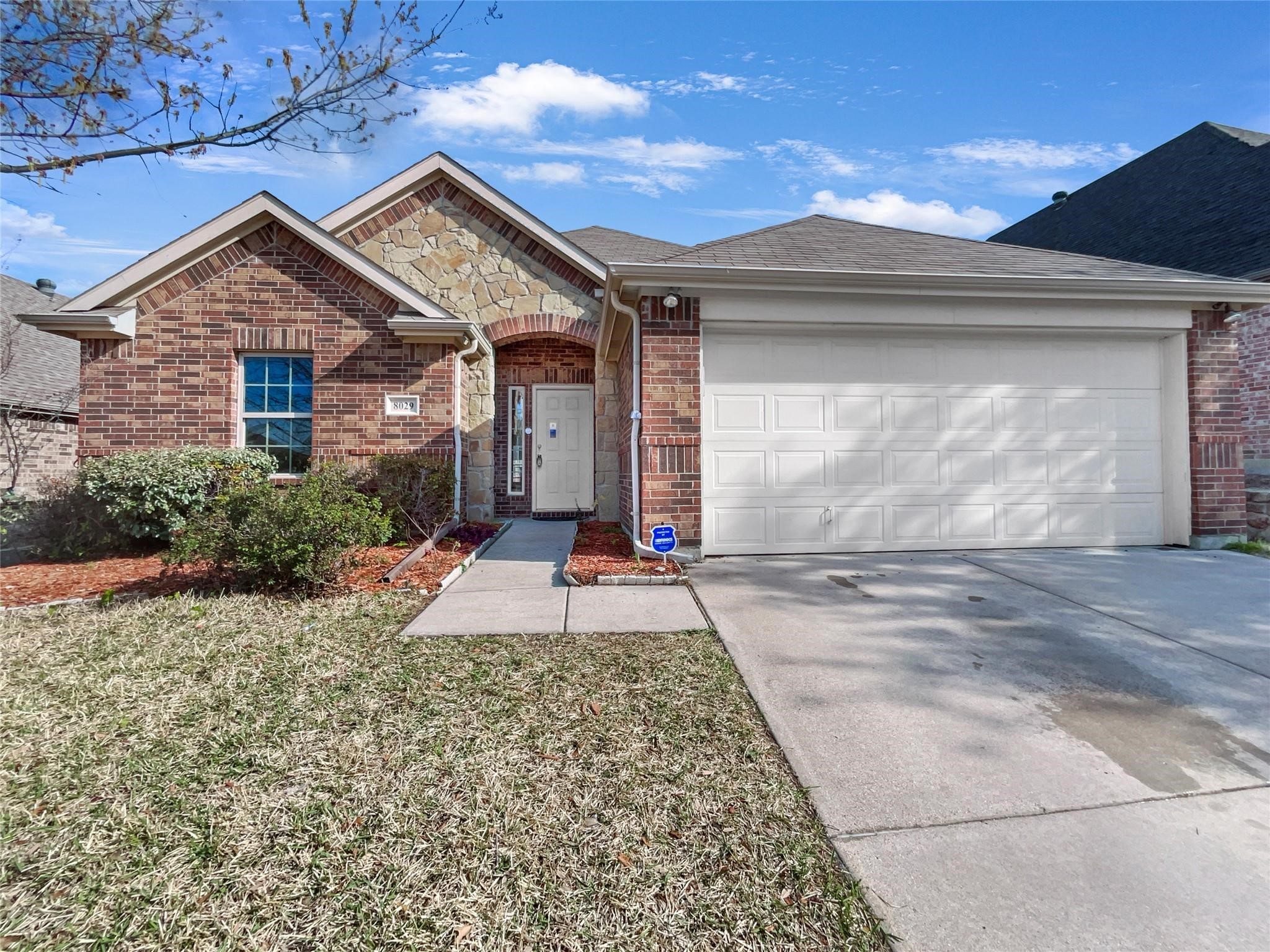 8029 Mountain Knoll Ct, Dallas, TX 75249 - MLS 20916941 - Coldwell Banker