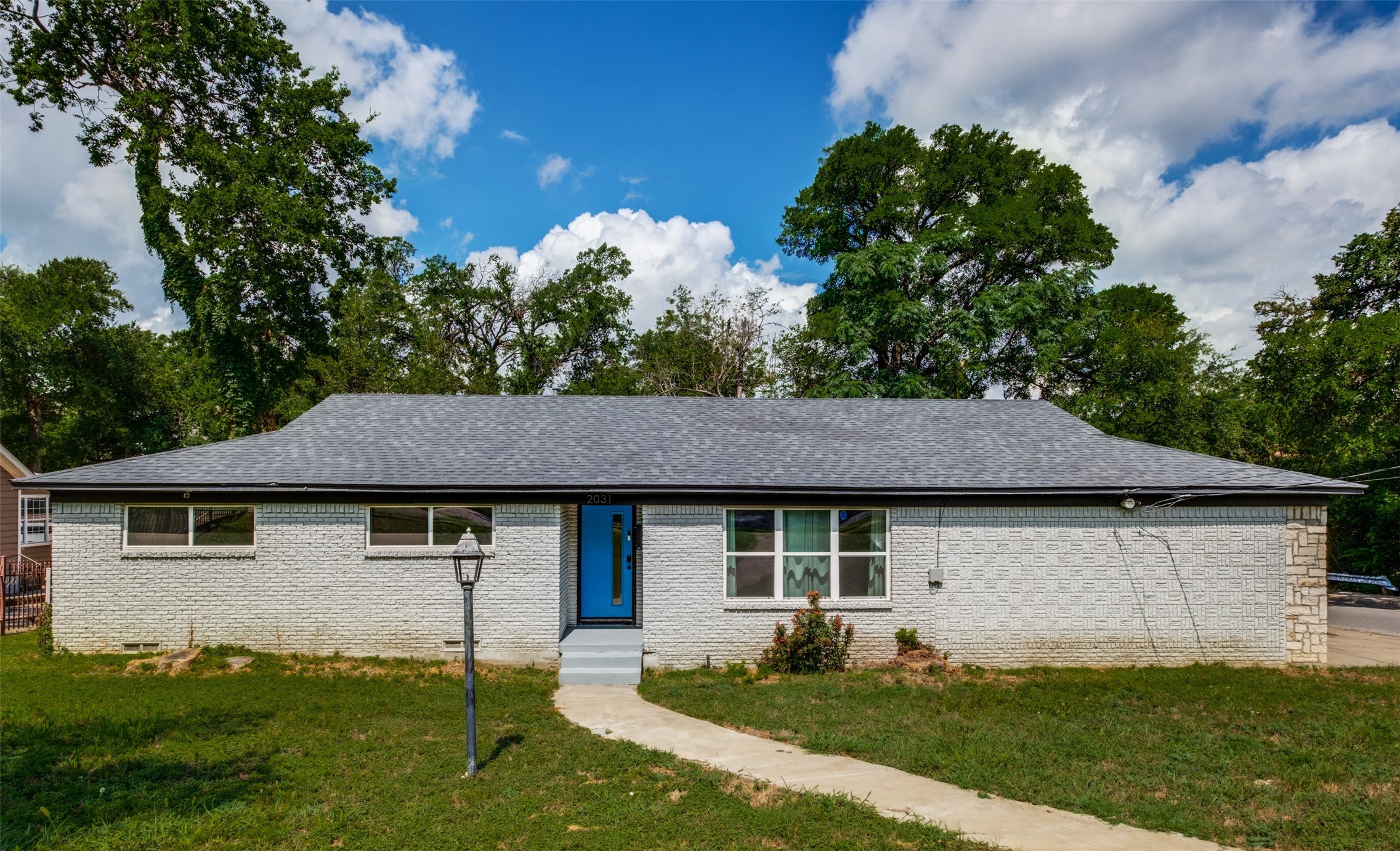 2031 Brookhaven Dr, Dallas, TX 75224 - MLS 20931111 - Coldwell Banker