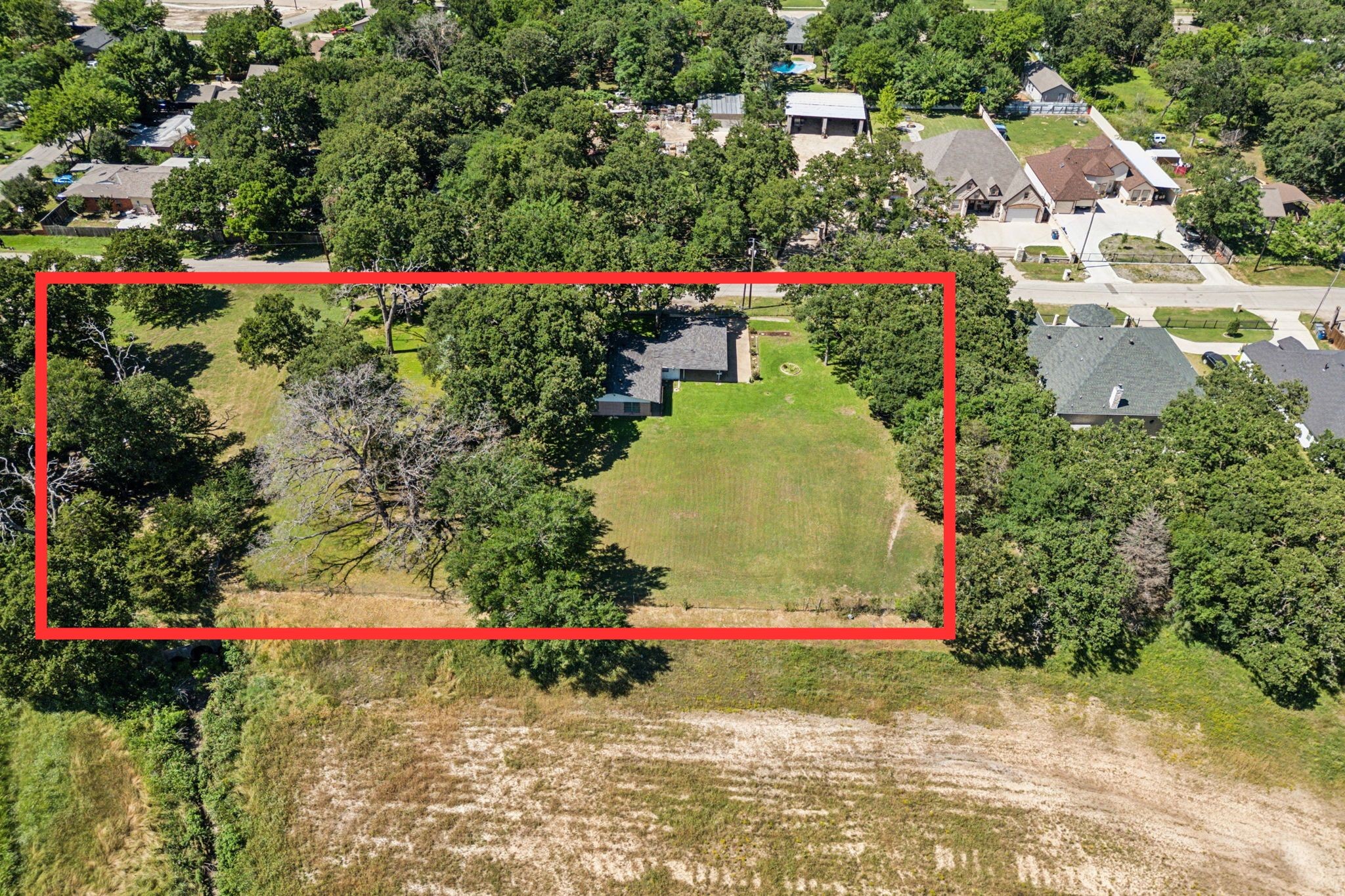 10524 Grady Ln, Dallas, TX 75217 - MLS 20950810 - Coldwell Banker