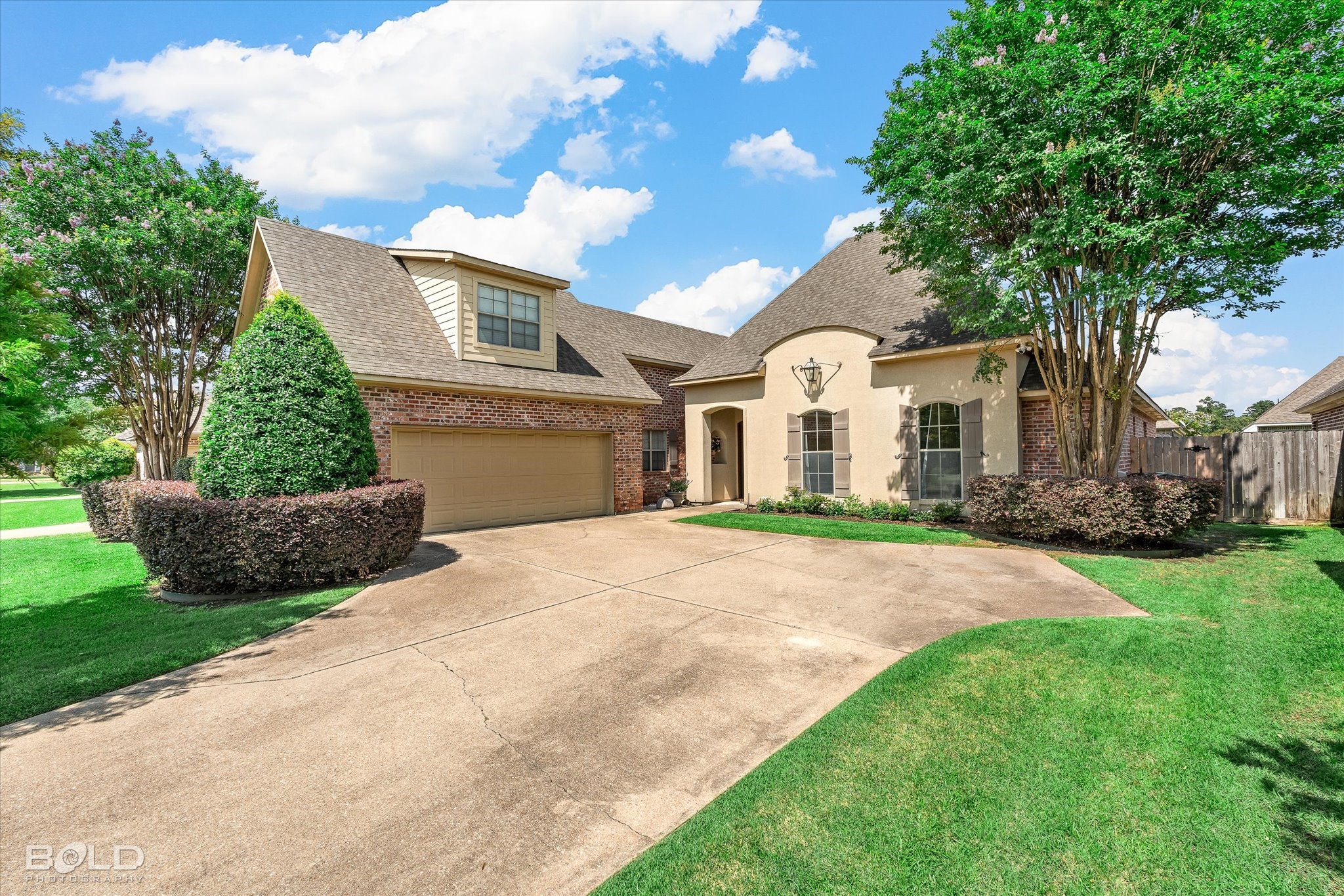 9961 Loveland Ct, Shreveport, LA 71106 - MLS 20954535 - Coldwell Banker