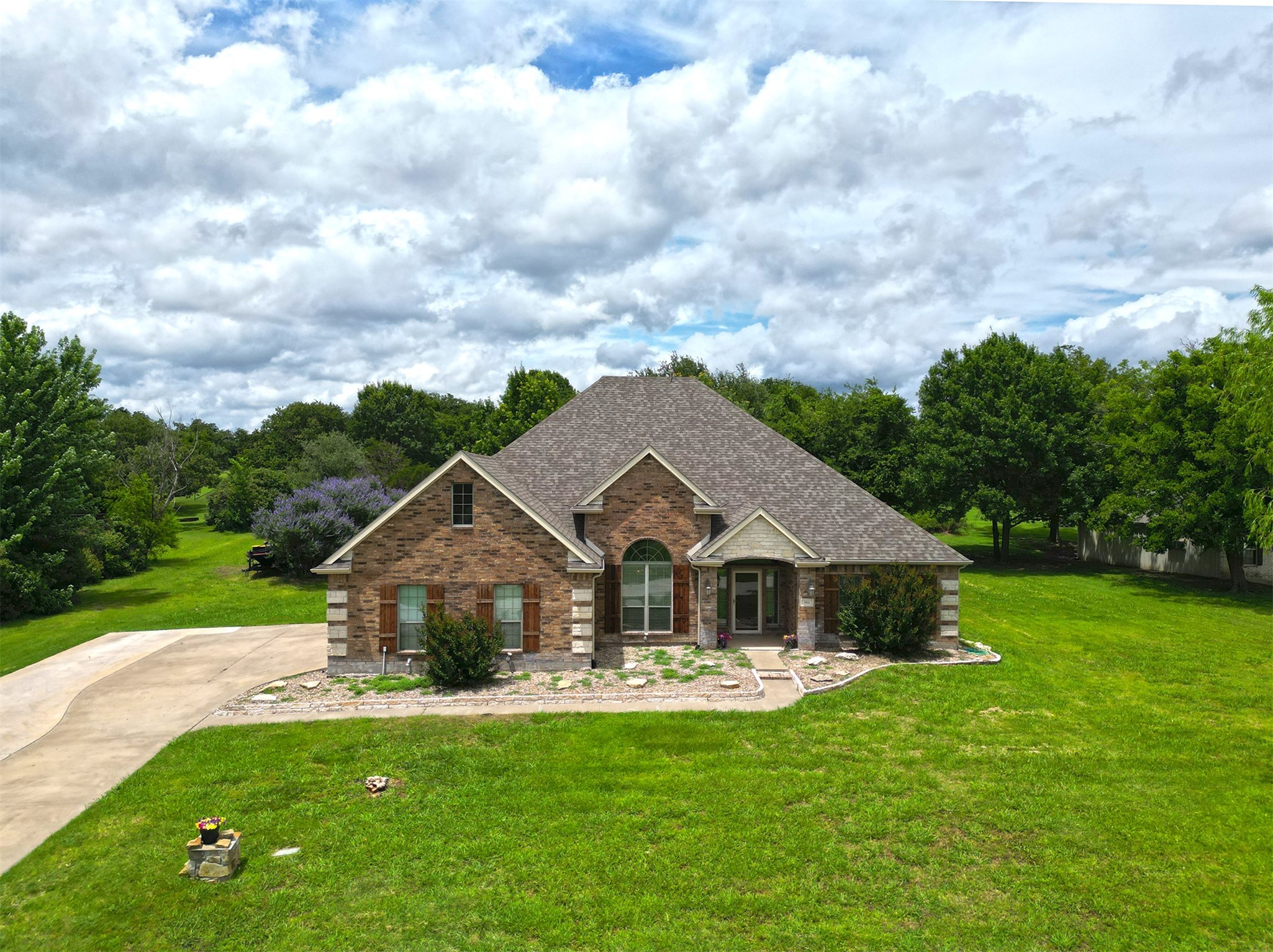 104 Cold Water Creek Ln, Weatherford, TX 76088 - MLS 20968202 ...