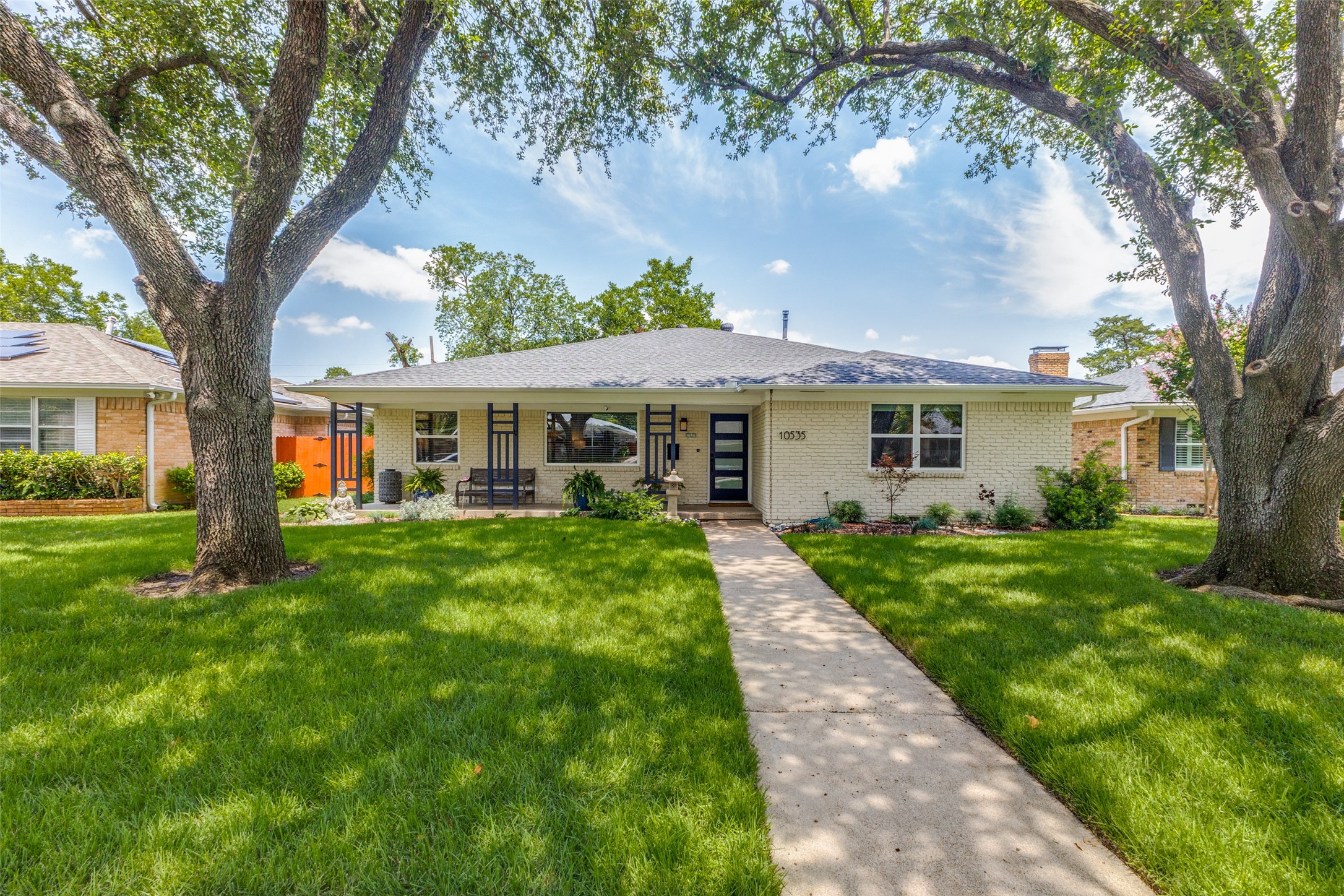 10535 Wyatt St, Dallas, TX 75218 - MLS 20995397 - Coldwell Banker