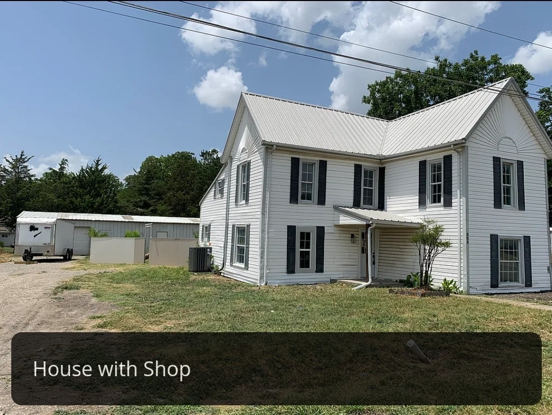 205 Randolph St, Tom Bean, TX 75491 - MLS 21069538 - Coldwell Banker
