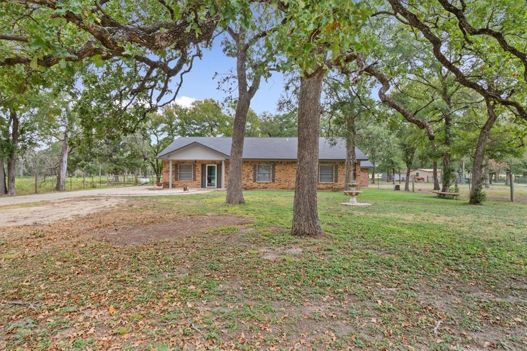 290 Briar Ln, Chilton, TX 76632 - MLS 225356 - Coldwell Banker