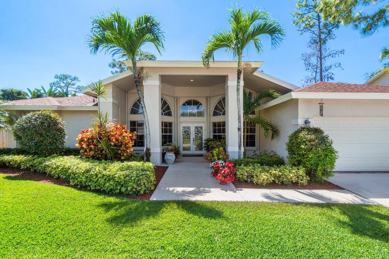 14360 Larkspur Ln, Wellington, FL 33414 - MLS RX-10968391 - Coldwell Banker