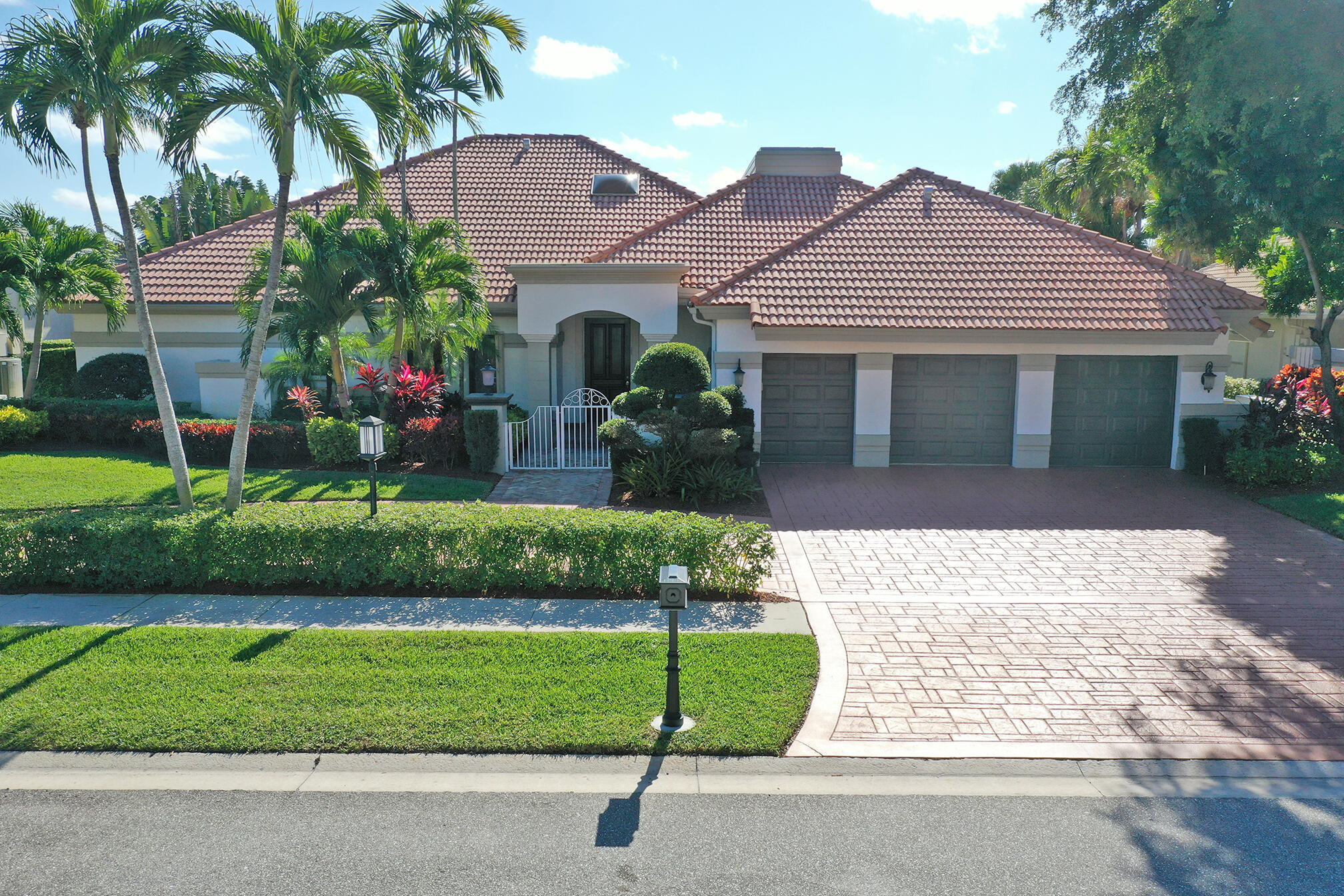 7620 Mandarin Dr, Boca Raton, FL 33433 - MLS RX-10856662 - Coldwell Banker