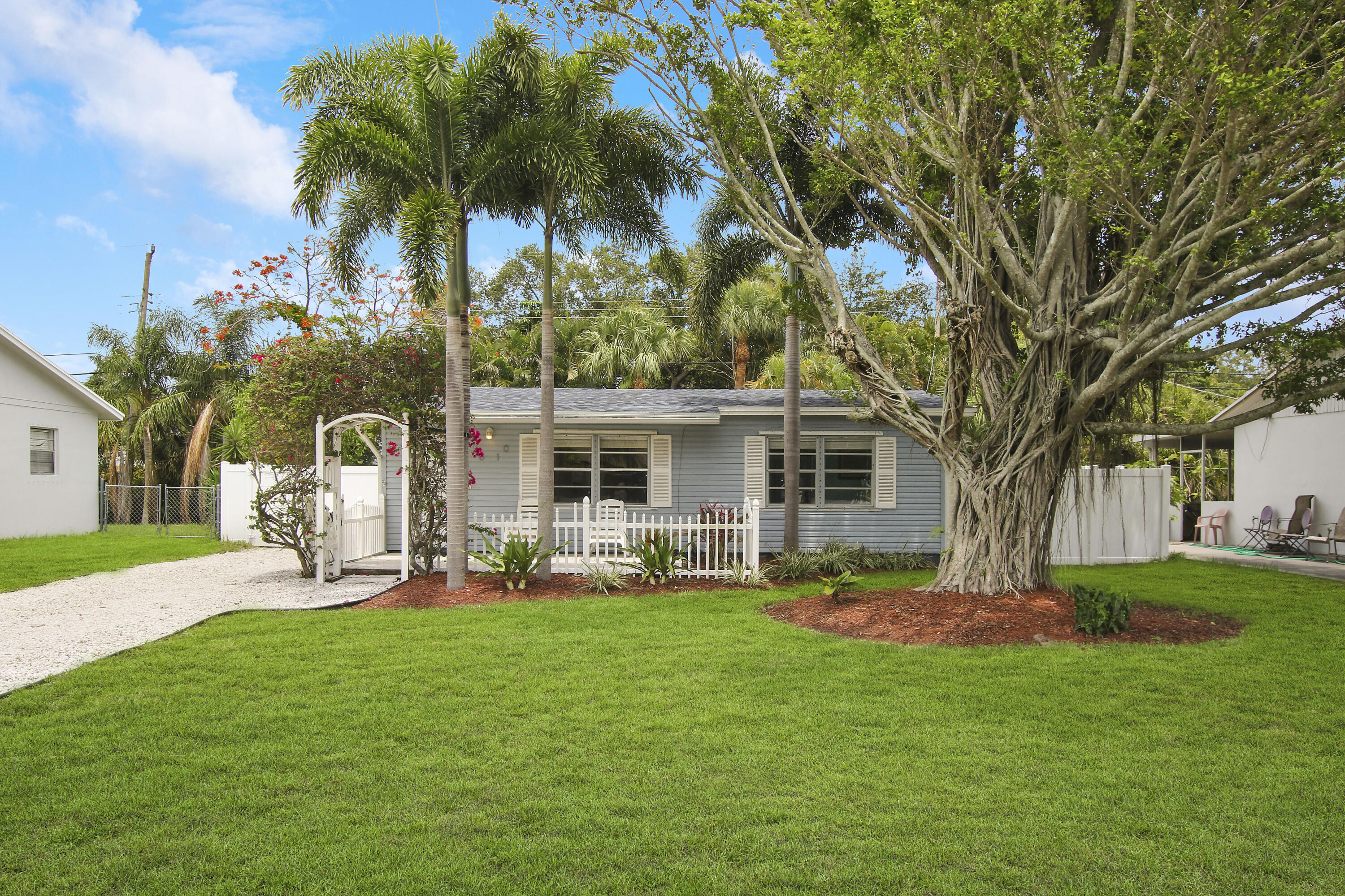 601 N Pennock Ln, Jupiter, FL 33458 - MLS RX-10893922 - Coldwell Banker