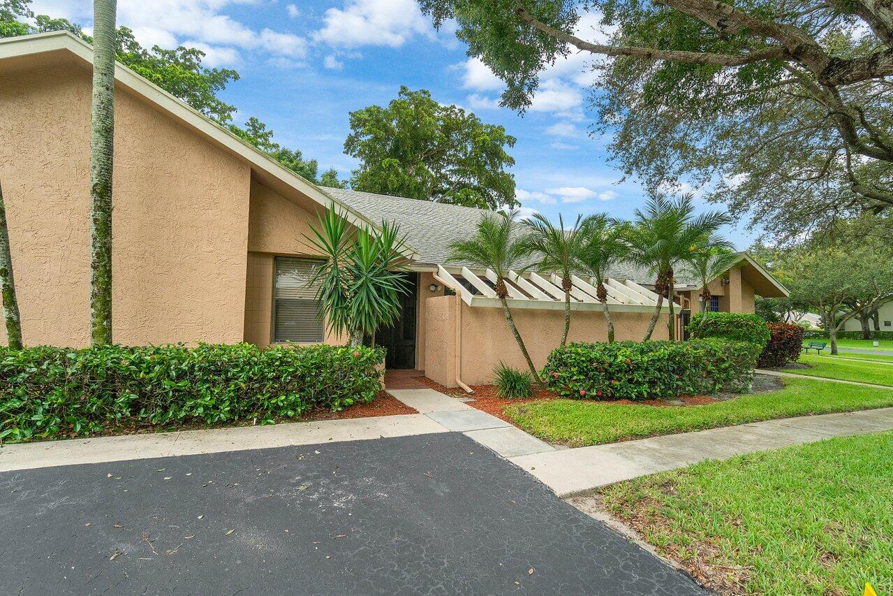 10840 Waterberry Dr, Boca Raton, FL 33498 - MLS RX-10907720 - Coldwell ...