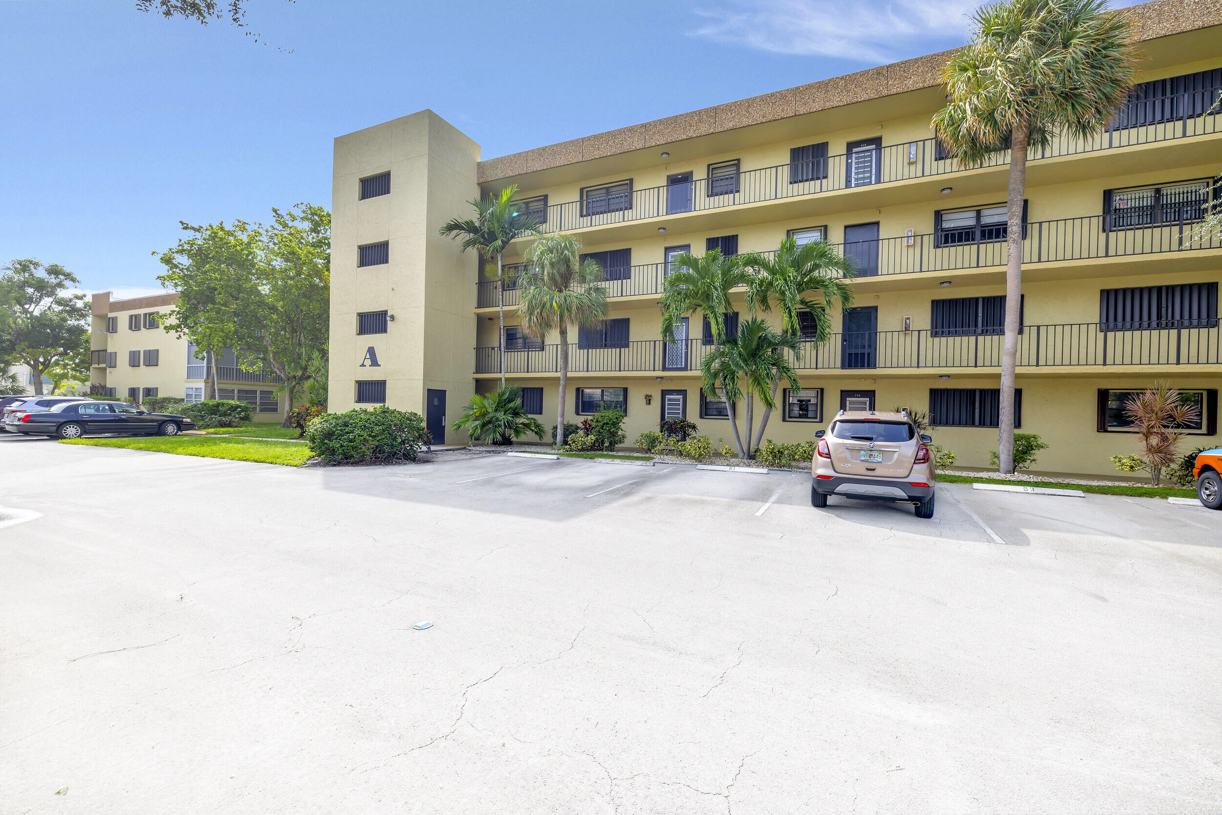 367 S Federal Hwy #A114, Deerfield Beach, FL 33441 - MLS RX-10922809 ...