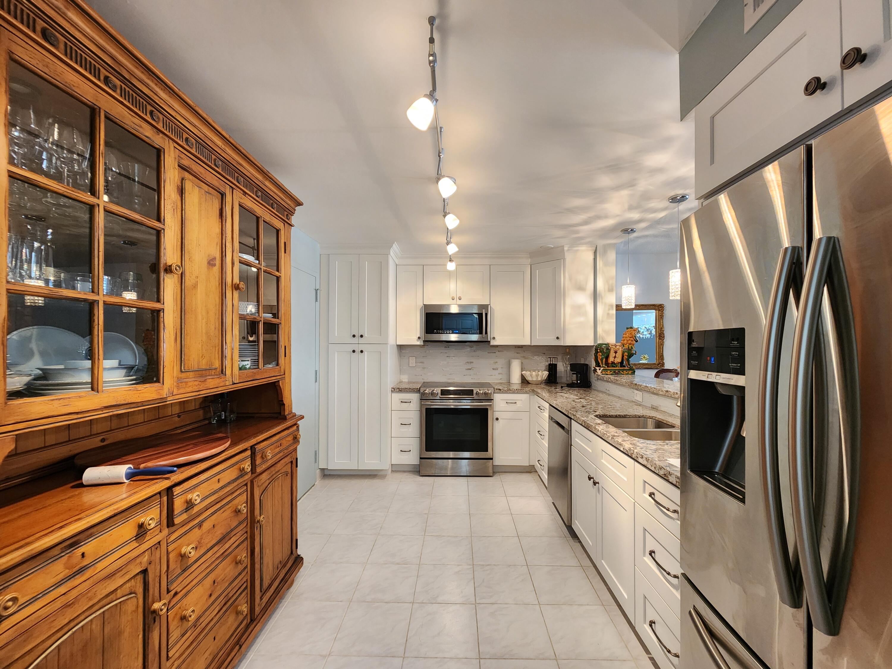 1147 Hillsboro Mile #209, Hillsboro Beach, FL 33062 - MLS RX-10996306 ...