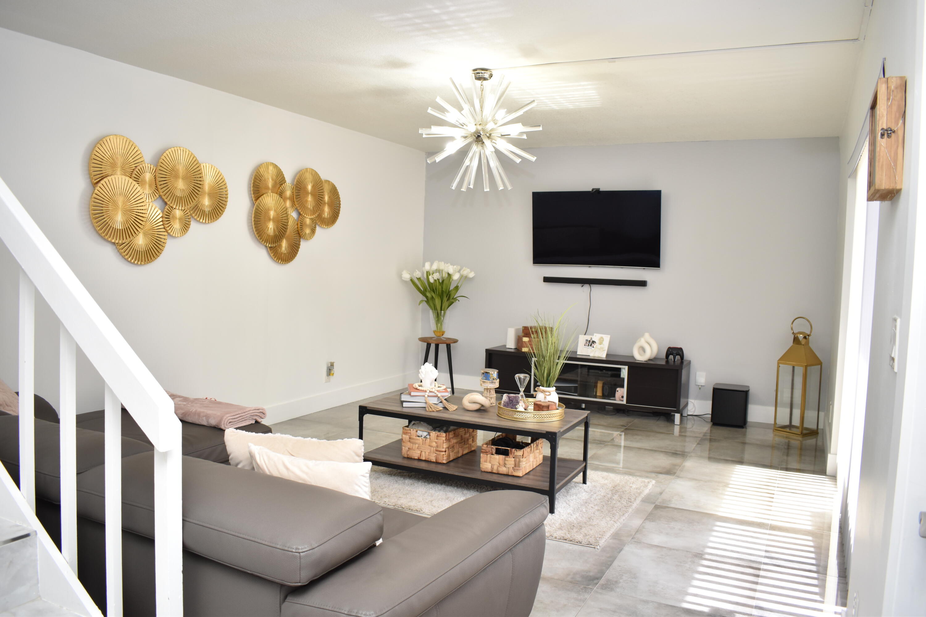 406 Arabian Rd, Palm Springs, FL 33461 - MLS RX-10998512 - Coldwell Banker