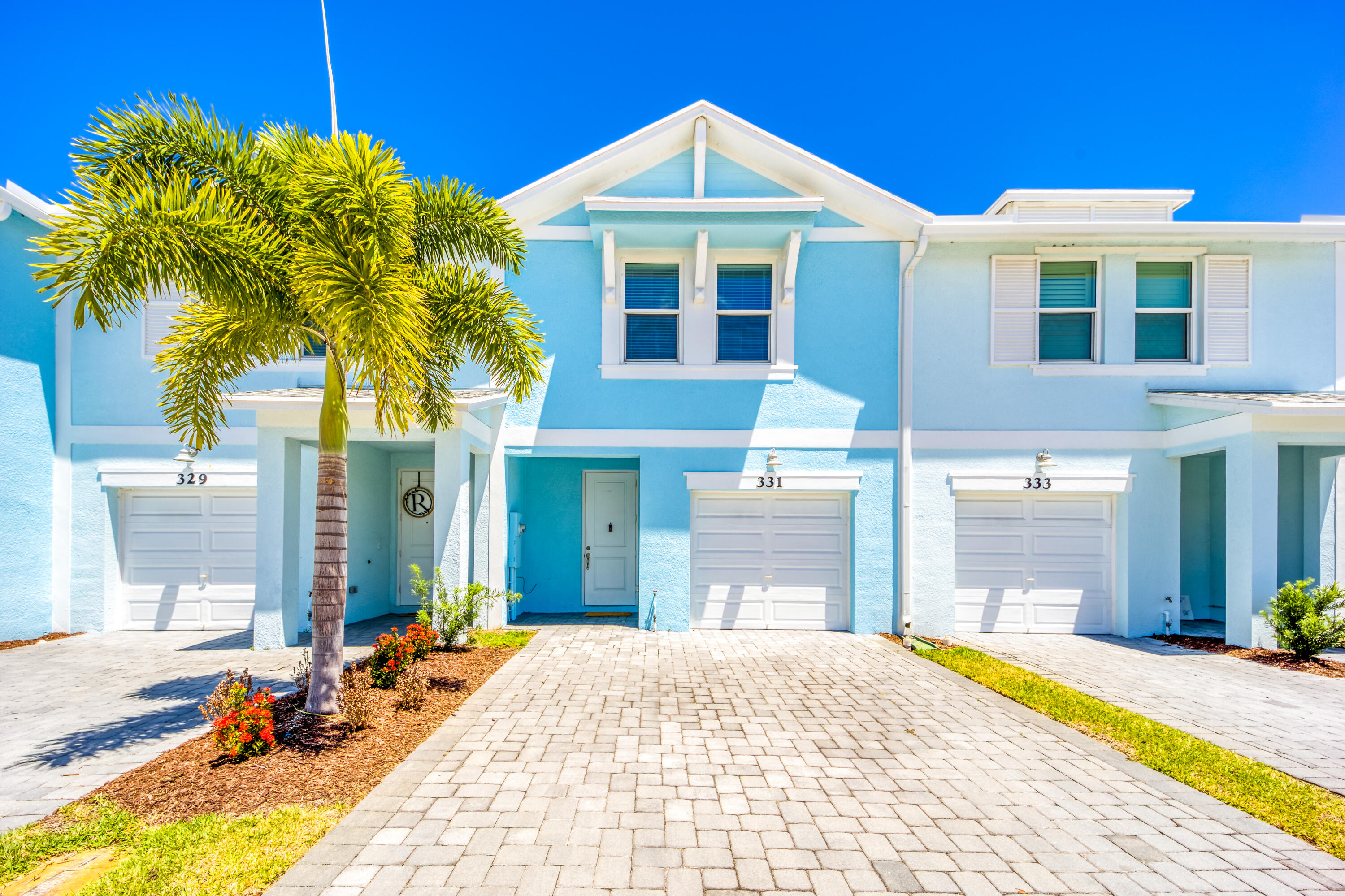 331 SE Angler Dr, Stuart, FL 34994 - MLS R11021654 - Coldwell Banker