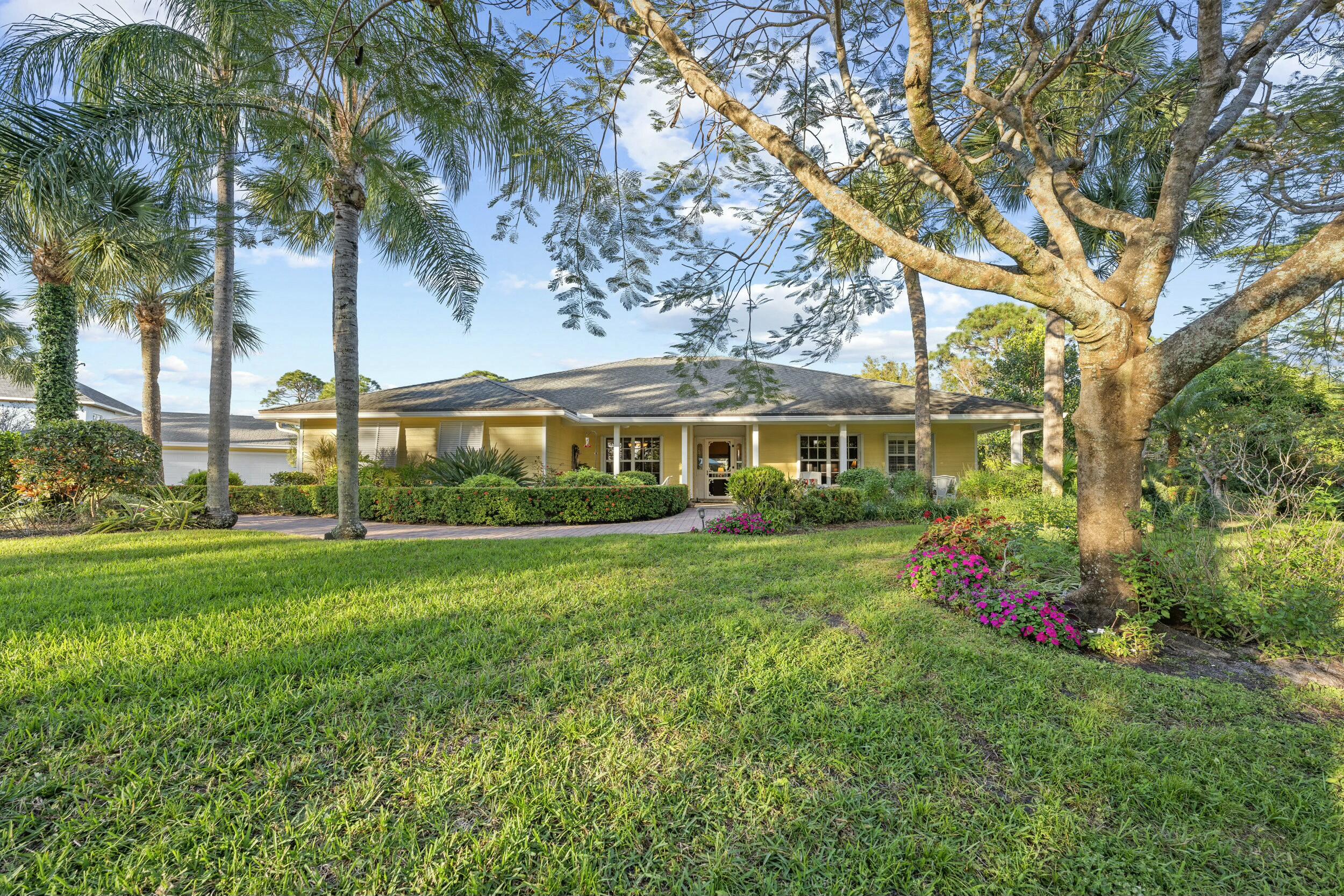 19077 SE County Line Rd, Jupiter, FL 33469 - MLS R11067992 - Coldwell ...