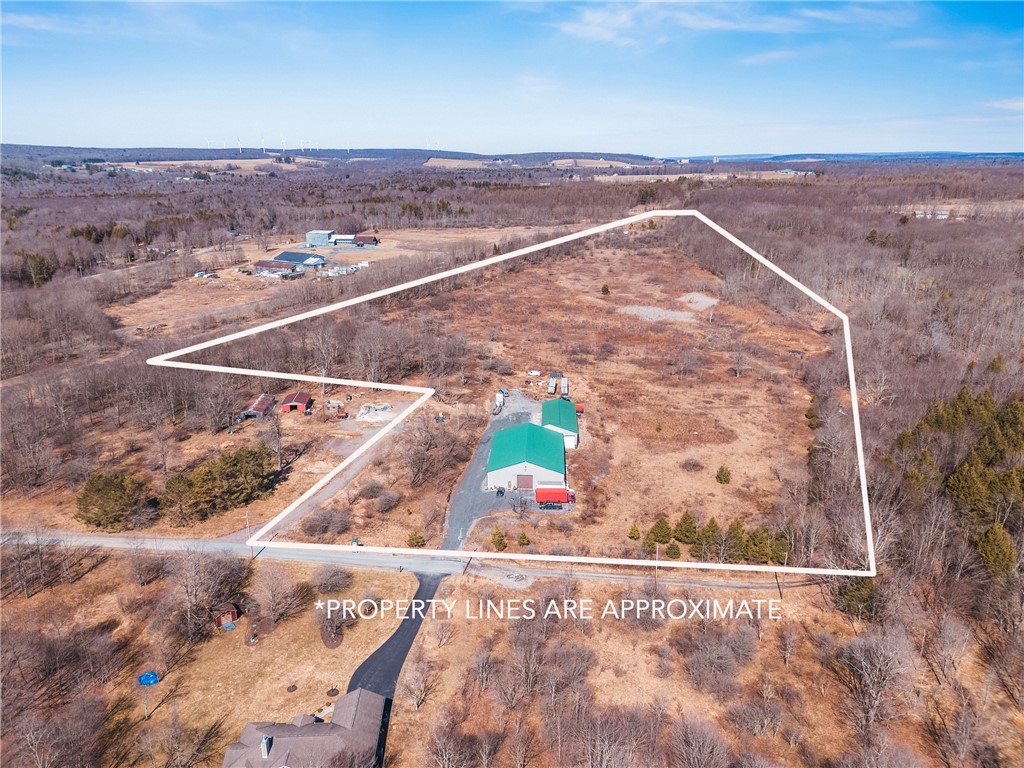 152 E Airpark Rd, Indian Lake Boro, PA 15926 - MLS 1700012 - Coldwell Banker