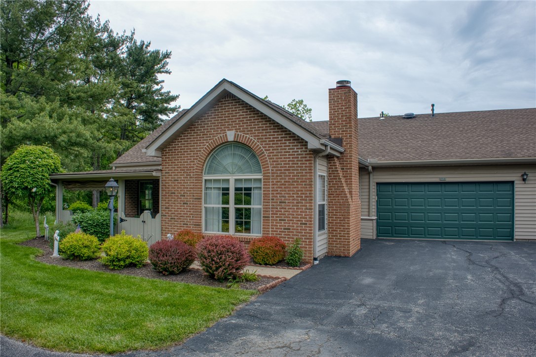 1420 Greenbriar Dr, South Park, PA 15129 - MLS 1703397 - Coldwell Banker