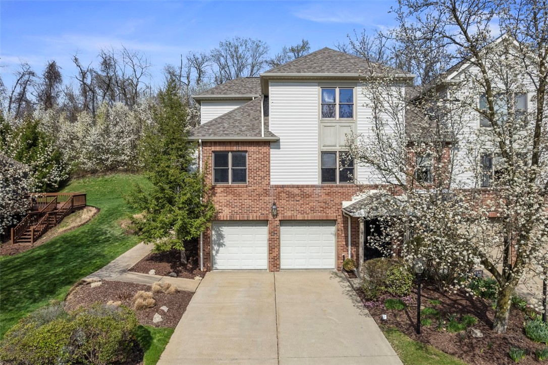121 Fairway Landings Dr, Cecil, PA 15317 - MLS 1710431 - Coldwell Banker