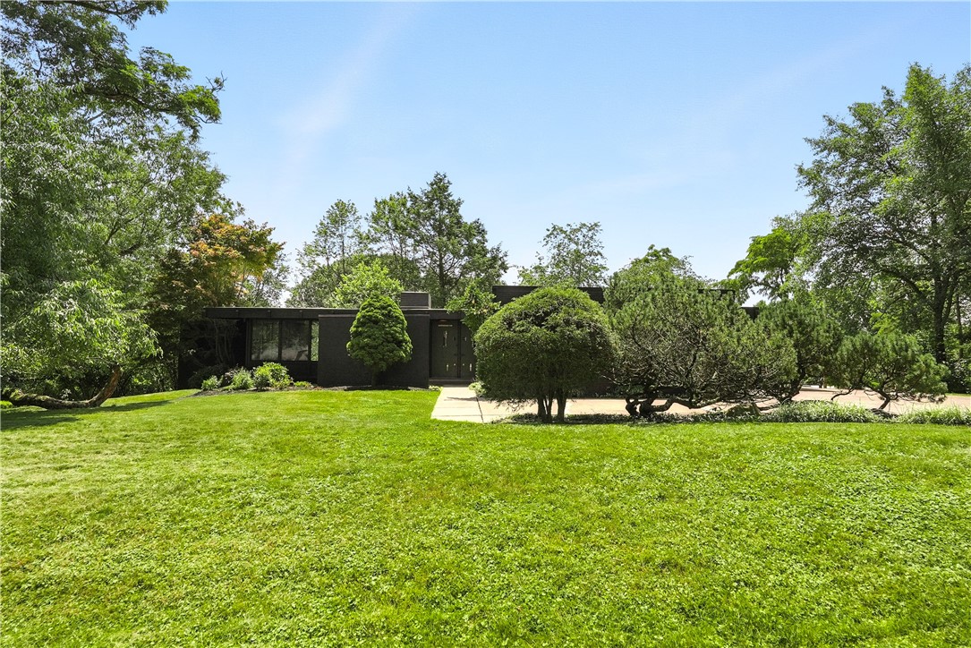 30 Highland Dr, Pittsburgh, PA 15202 - MLS 1712339 - Coldwell Banker