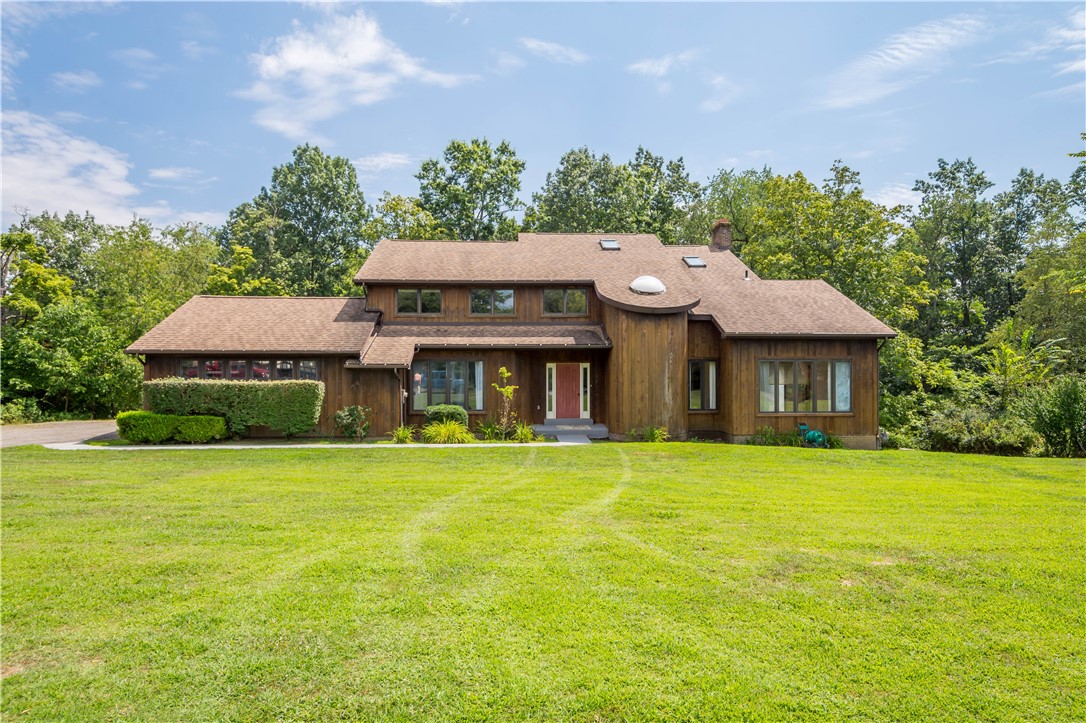 9 Highview Dr, Bell Acres, PA 15143 - MLS 1715643 - Coldwell Banker