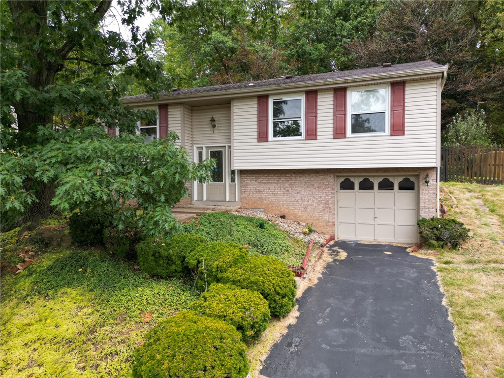 1613 Shawmut Dr, Pittsburgh, PA 15116 - MLS 1720862 - Coldwell Banker