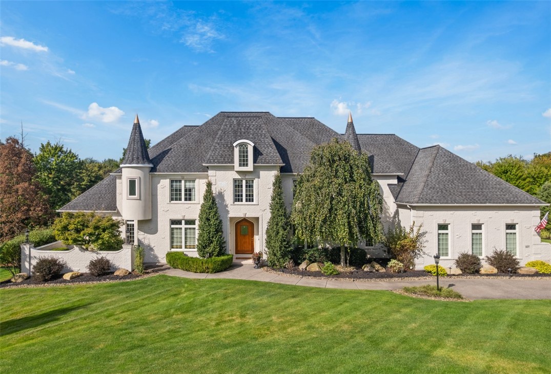 107 Mirage Dr, Cranberry Township, PA 16066 - MLS 1723580 - Coldwell Banker