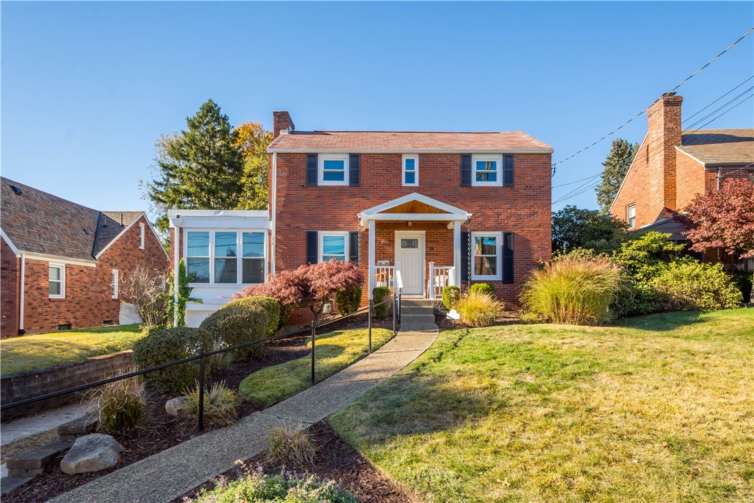 17 Pocono Dr, Green Tree, PA 15220 - MLS 1728900 - Coldwell Banker