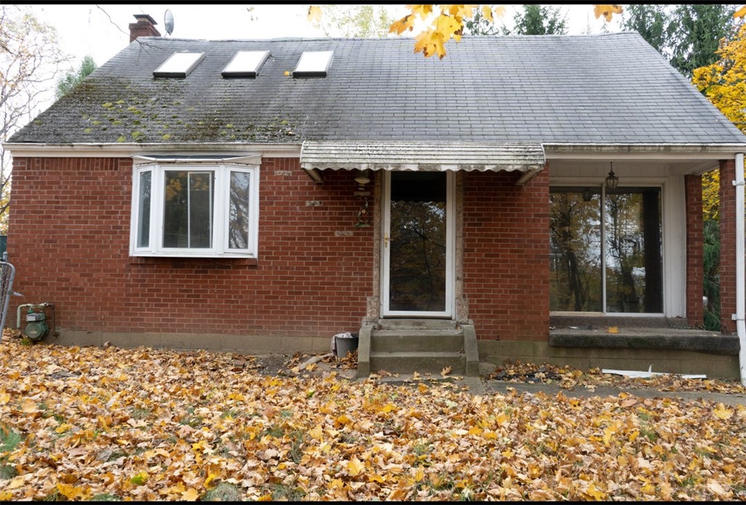 310 McCutcheon Ln, Pittsburgh, PA 15235 - MLS 1730086 - Coldwell Banker