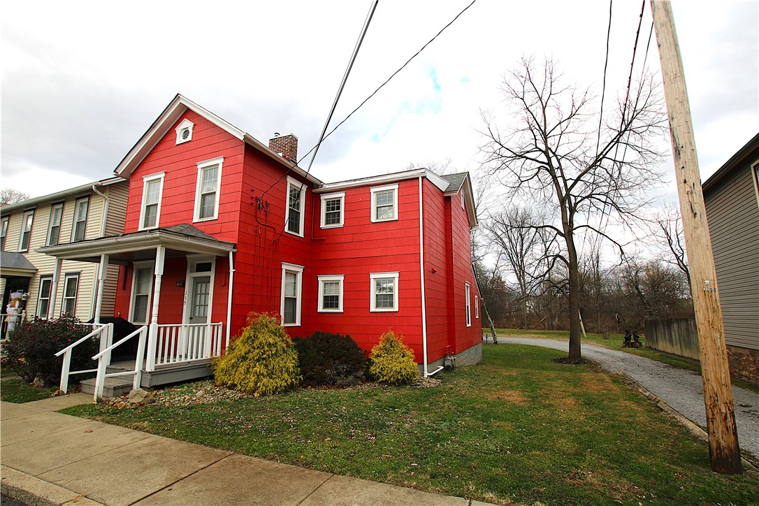 259 Mercer St, Harmony Boro, PA 16037 - MLS 1731074 - Coldwell Banker