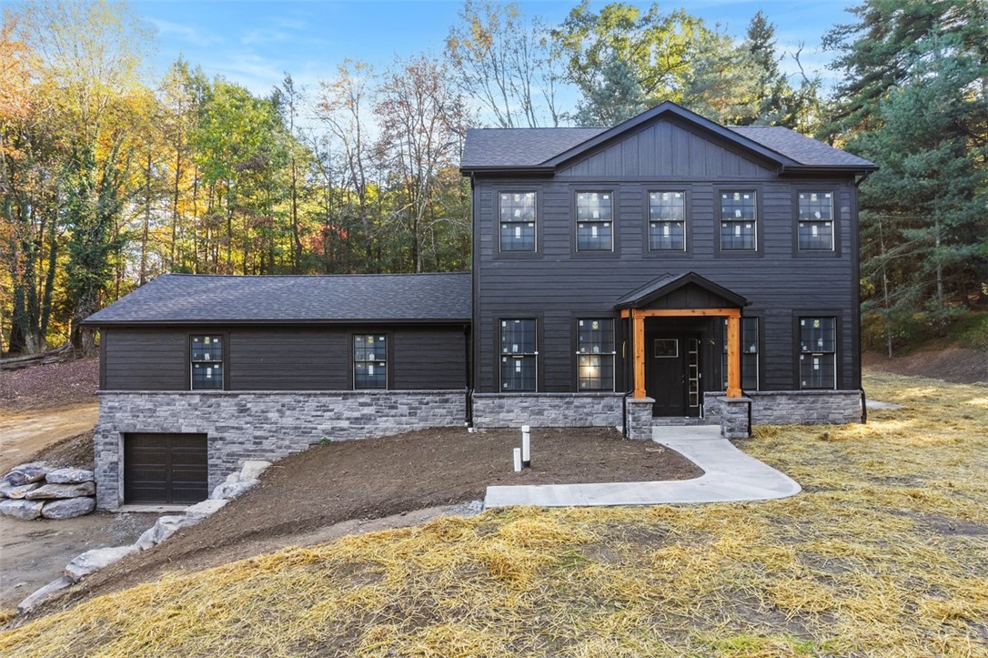 111 Joe Ln, Valencia, PA 16059 - MLS 1732252 - Coldwell Banker
