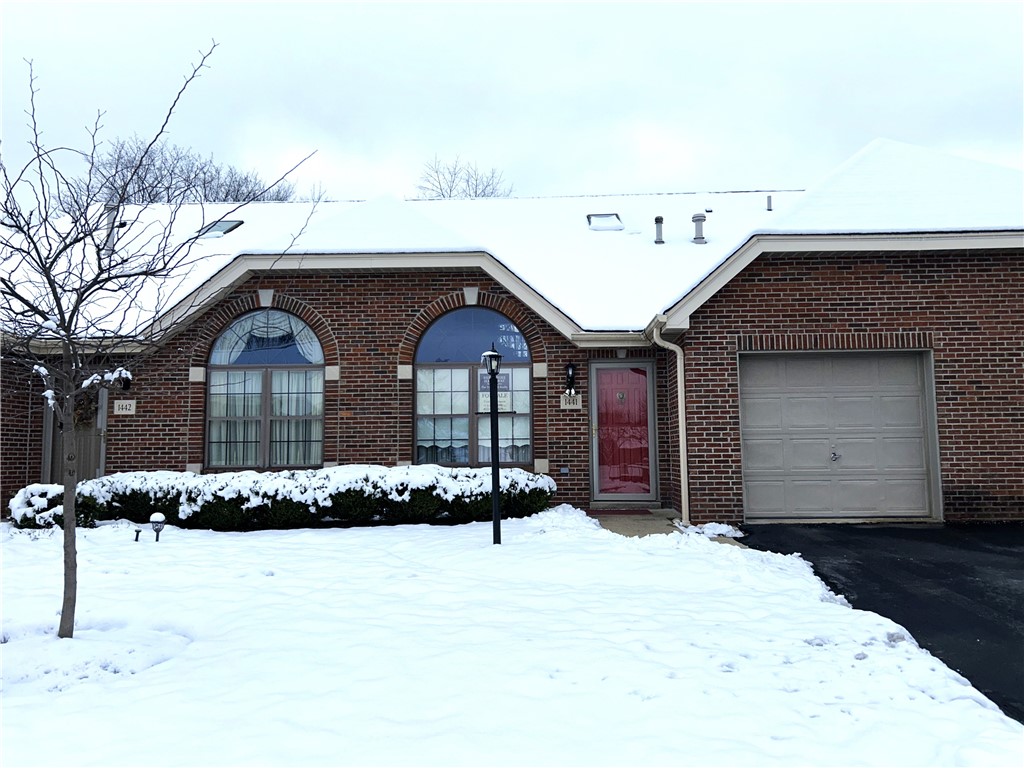 1441 Lyons Chase Cir, Murrysville, PA 15668 - MLS 1732554 - Coldwell Banker