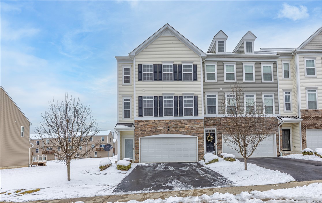 10 Roosevelt Dr, Kennedy Township, PA 15136 - MLS 1733068 - Coldwell Banker