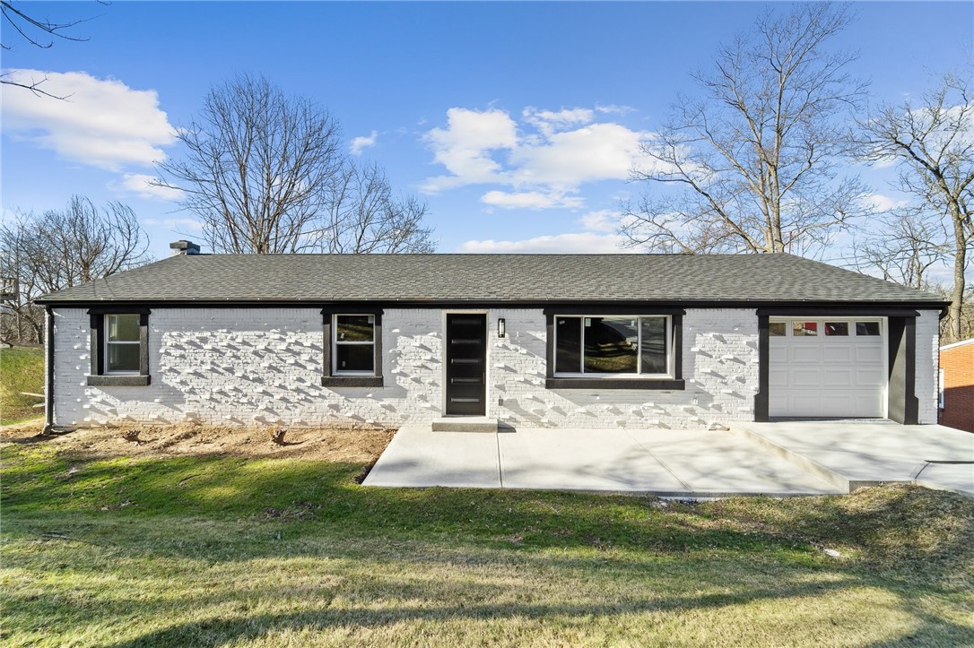 2742 Locust Dr, Peters Township, PA 15241 - MLS 1642074 - Coldwell Banker