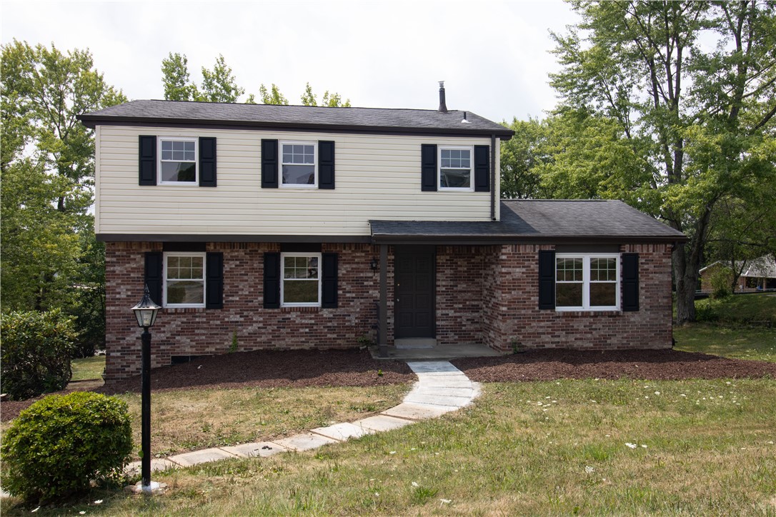 30 Elgin Dr, Hempfield Township, PA 15601 - MLS 1665729 - Coldwell Banker