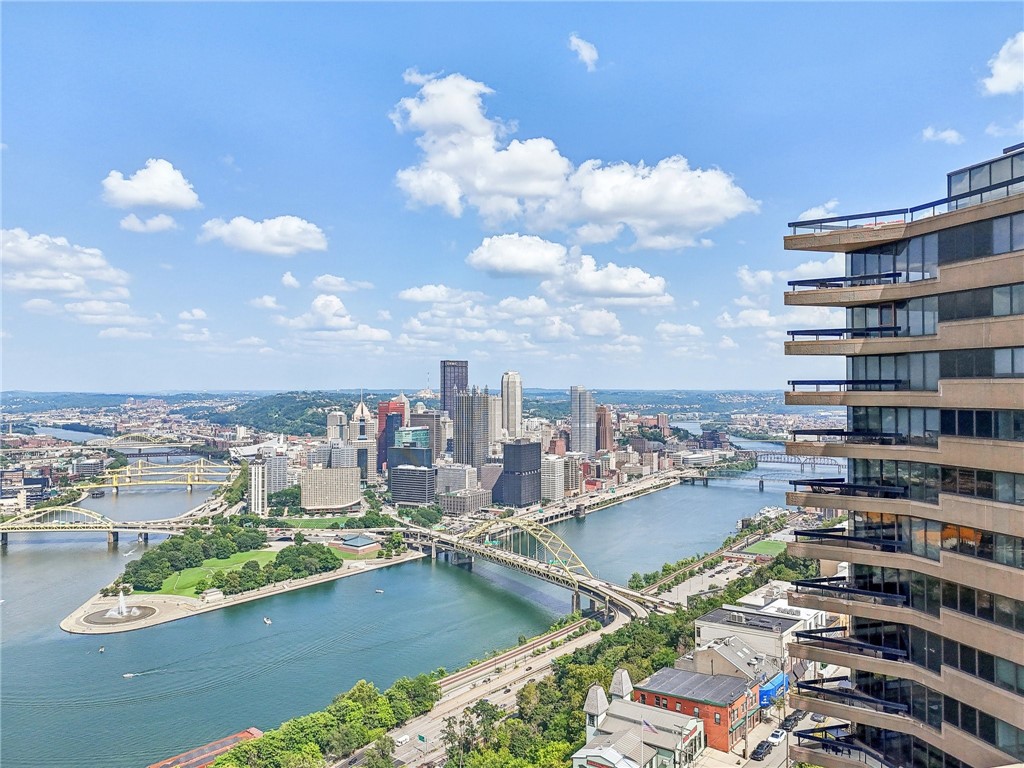 1 Trimont Ln #2215A, Pittsburgh, PA 15211 - MLS 1667626 - Coldwell Banker
