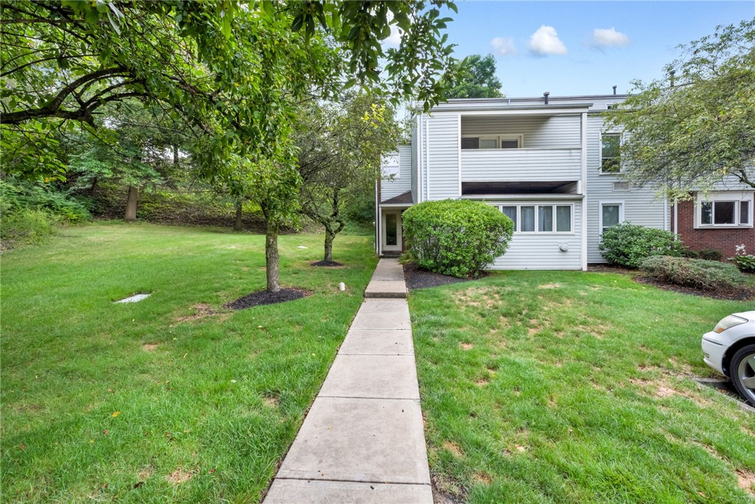 1308 Kenzie Dr, Robinson Twp - NWA, PA 15205 - MLS 1672320 - Coldwell ...