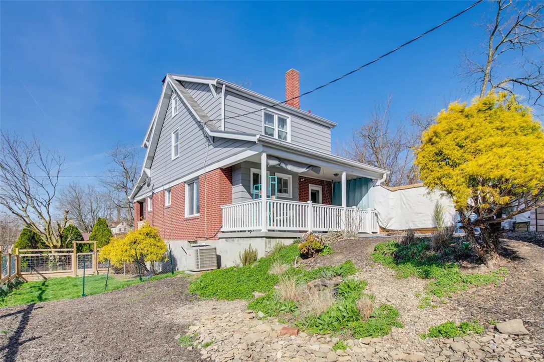 1301 Kenberma Ave, Beechview, PA 15216 - MLS 1679405 - Coldwell Banker
