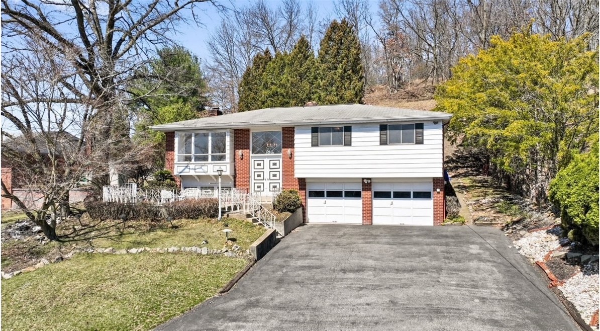 224 Siebert Rd, Ross Twp, PA 15237 - MLS 1693421 - Coldwell Banker
