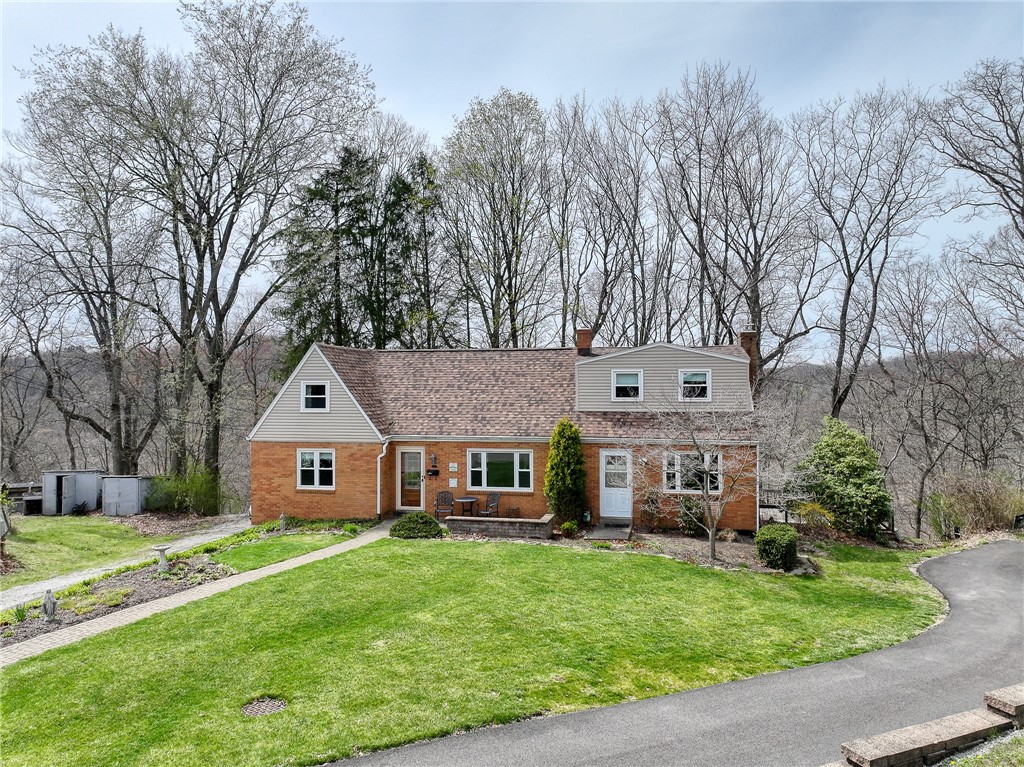 211 Link Ave, Ross Twp, PA 15237 - MLS 1695971 - Coldwell Banker