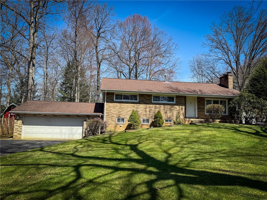 405 Kerry Dr, Twp of But NW, PA 16001 - MLS 1696439 - Coldwell Banker