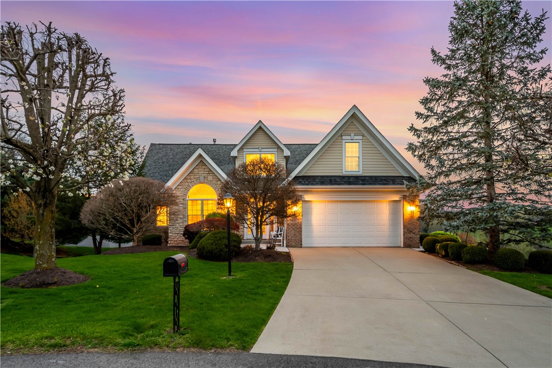 8 Lexington Ct, North Strabane, PA 15317 - MLS 1697543 - Coldwell Banker