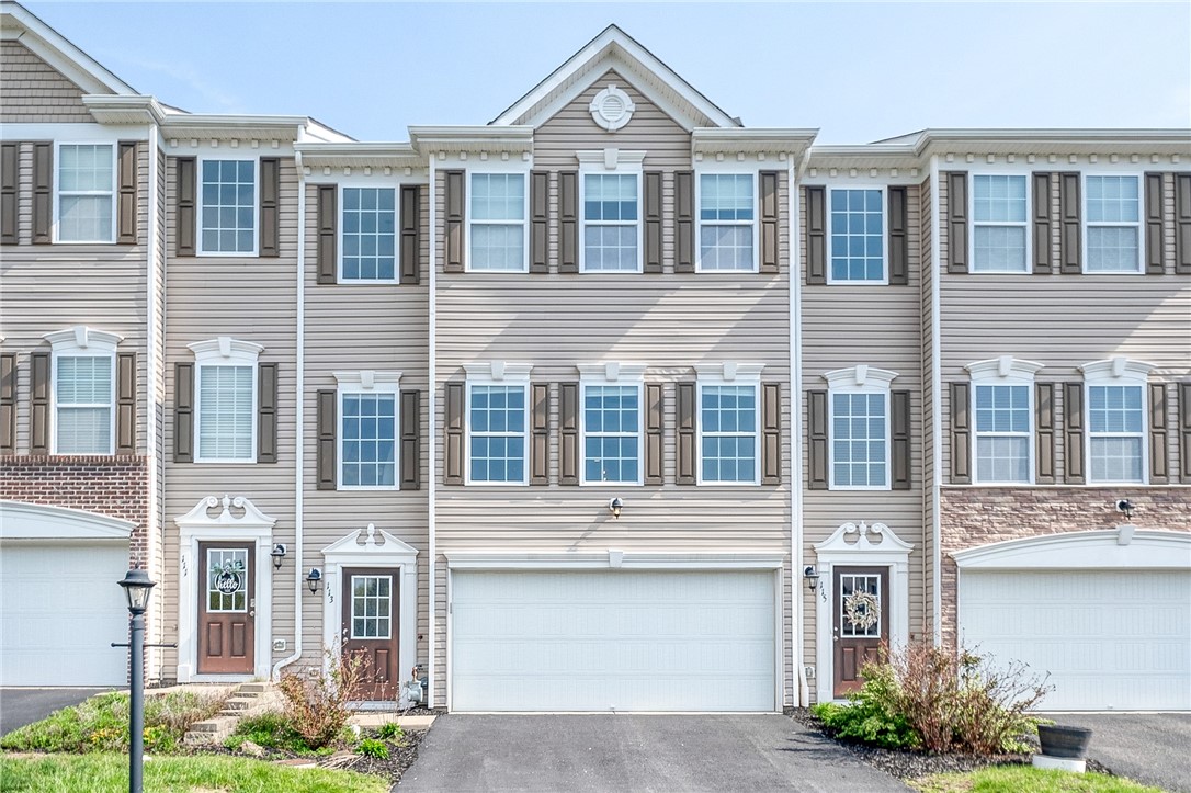 113 Robert, Findlay Township, PA 15126 - MLS 1699098 - Coldwell Banker