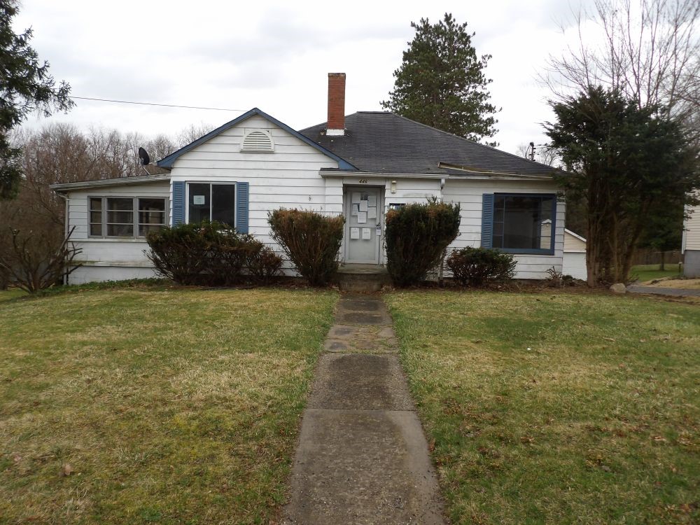 446 E Beaver St, Mercer Boro, PA 16137 - MLS 1700360 - Coldwell Banker