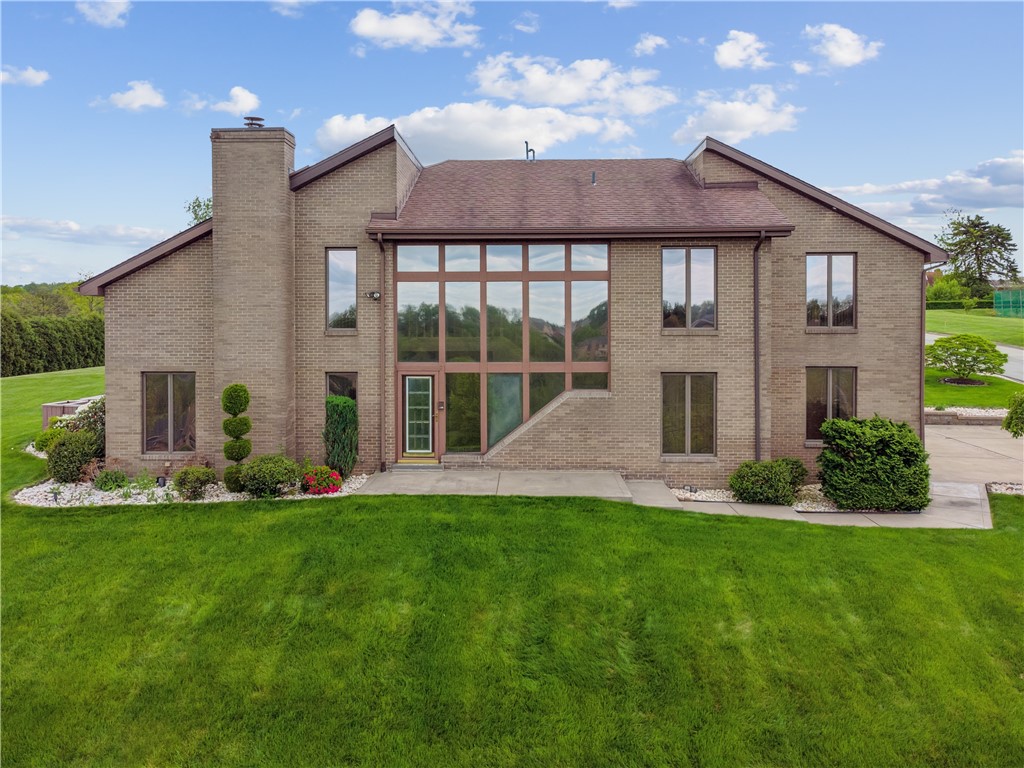 671 Lincrest Dr, North Huntingdon, PA 15642 - MLS 1700759 - Coldwell Banker