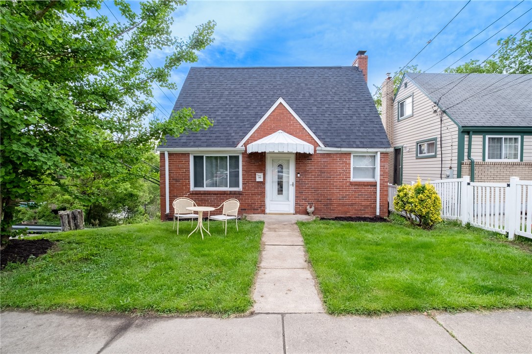 346 Edith St, Pittsburgh, PA 15211 - MLS 1701272 - Coldwell Banker
