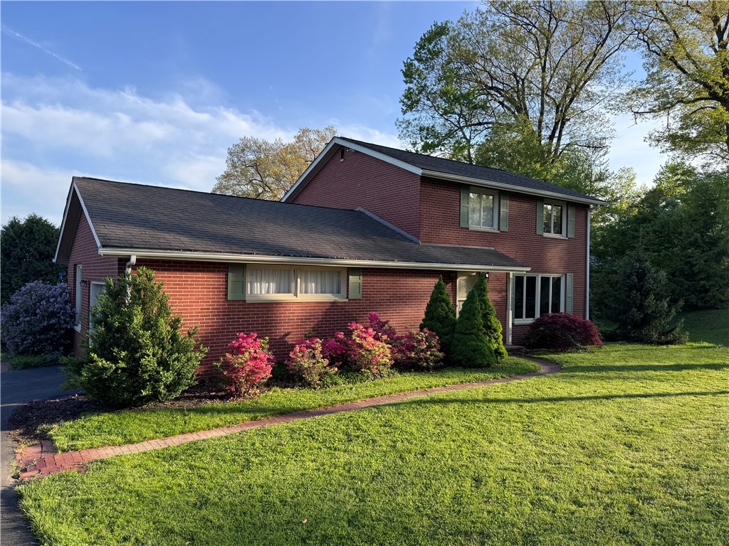 141 Mar Vel Dr, Center Township, PA 16001 - MLS 1702073 - Coldwell Banker
