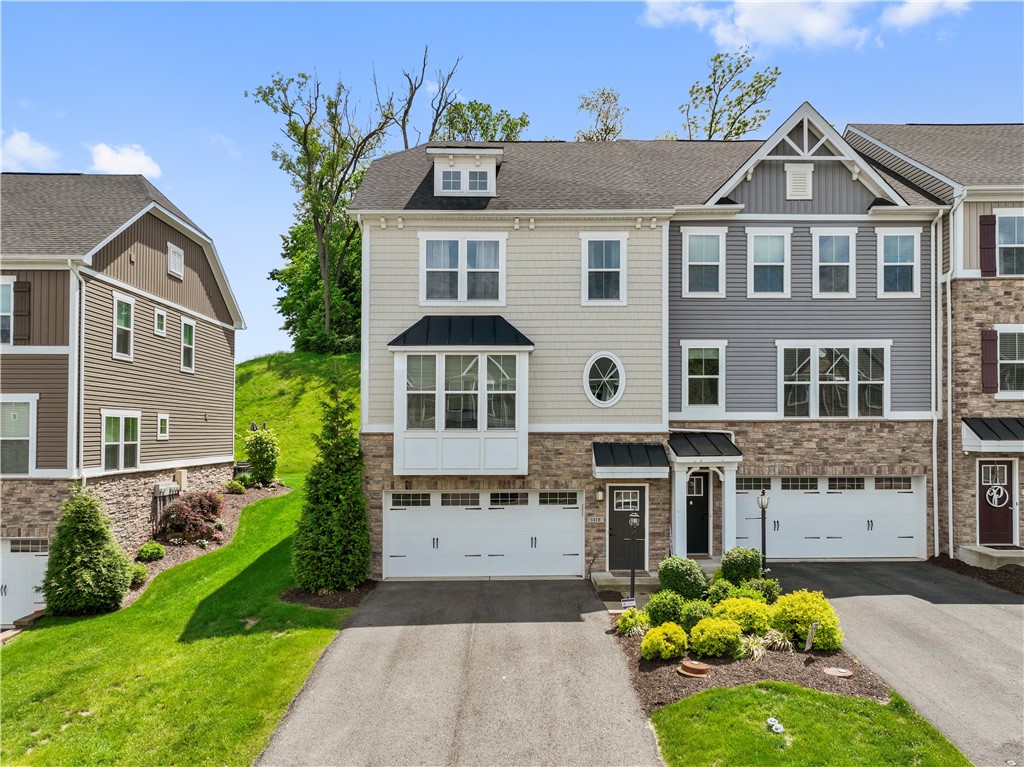 1418 Deer Creek Crossing, Cecil, PA 15317 - MLS 1702362 - Coldwell Banker