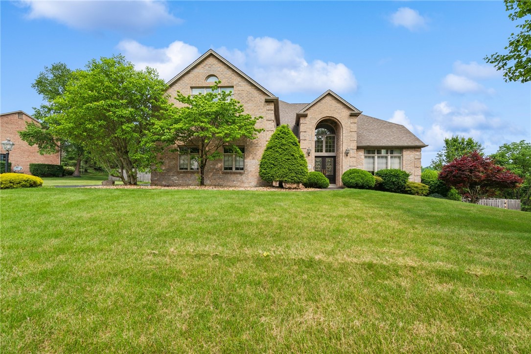 220 William Dr, North Strabane, PA 15317 - MLS 1706635 - Coldwell Banker